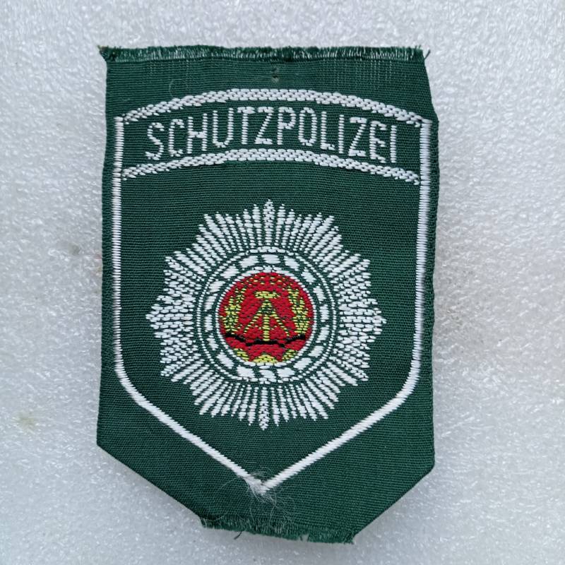 DDR : SCHUTZPOLIZEI tissé (tissu)